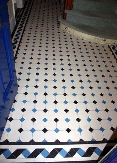 Barton 100 Tile Design - White/Black/Blue - Original Features